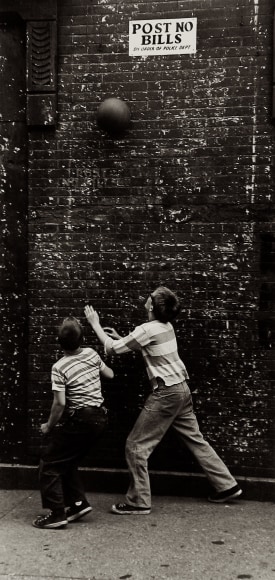 Arthur Leipzig - Artists - Howard Greenberg Gallery