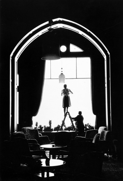 Henry Wolf - Artists - Howard Greenberg Gallery