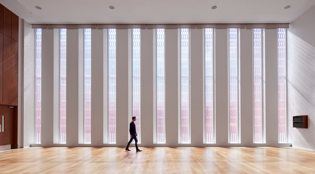 POLYCHROMATIC RESONANCE WINDOWS - Projects - Studio James Carpenter ...