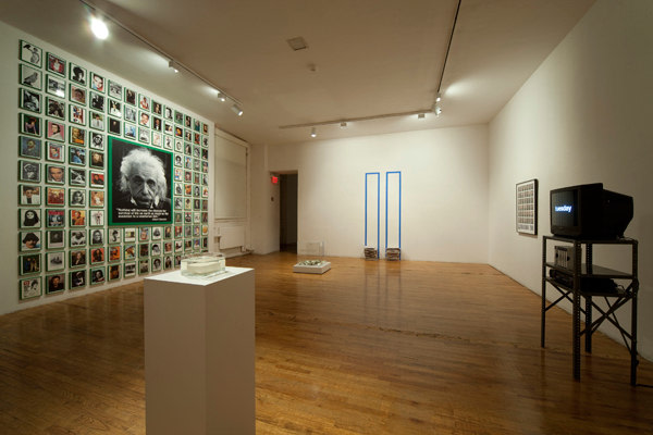 Jonathan Horowitz - Artists - Mitchell-Innes & Nash