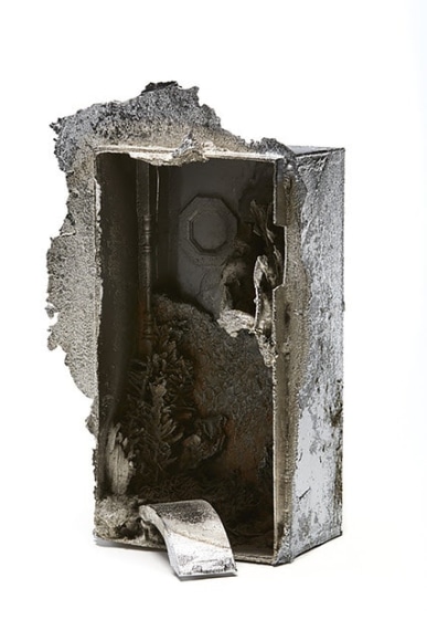 Beth Lipman - Artists - Mark Moore Fine Art