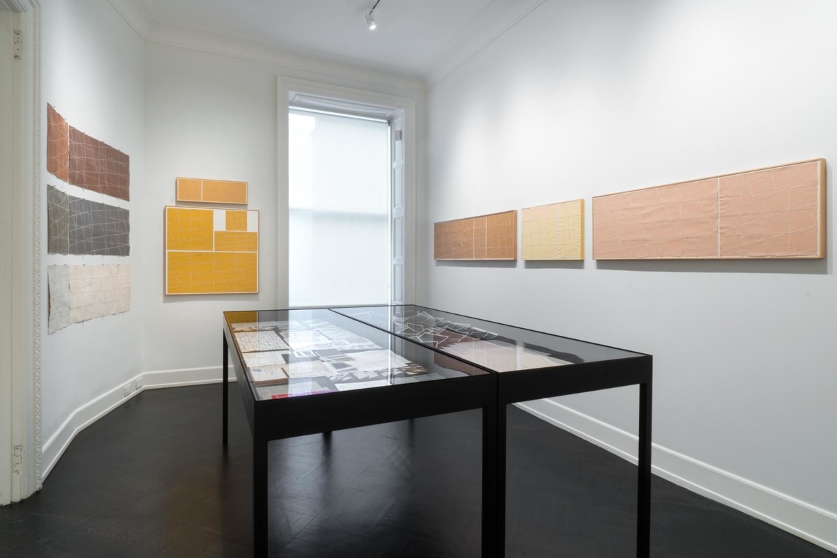 Allan McCollum - Works: 1968–1977 - Exhibitions - Petzel Gallery