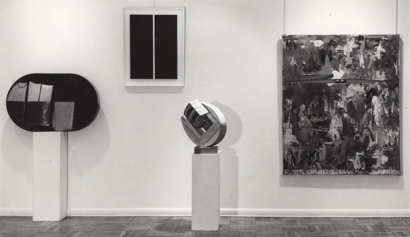 Summary 1959 – 1960; Bluhm, Bontecou, Daphnis, Higgins, Johns, Kohn ...