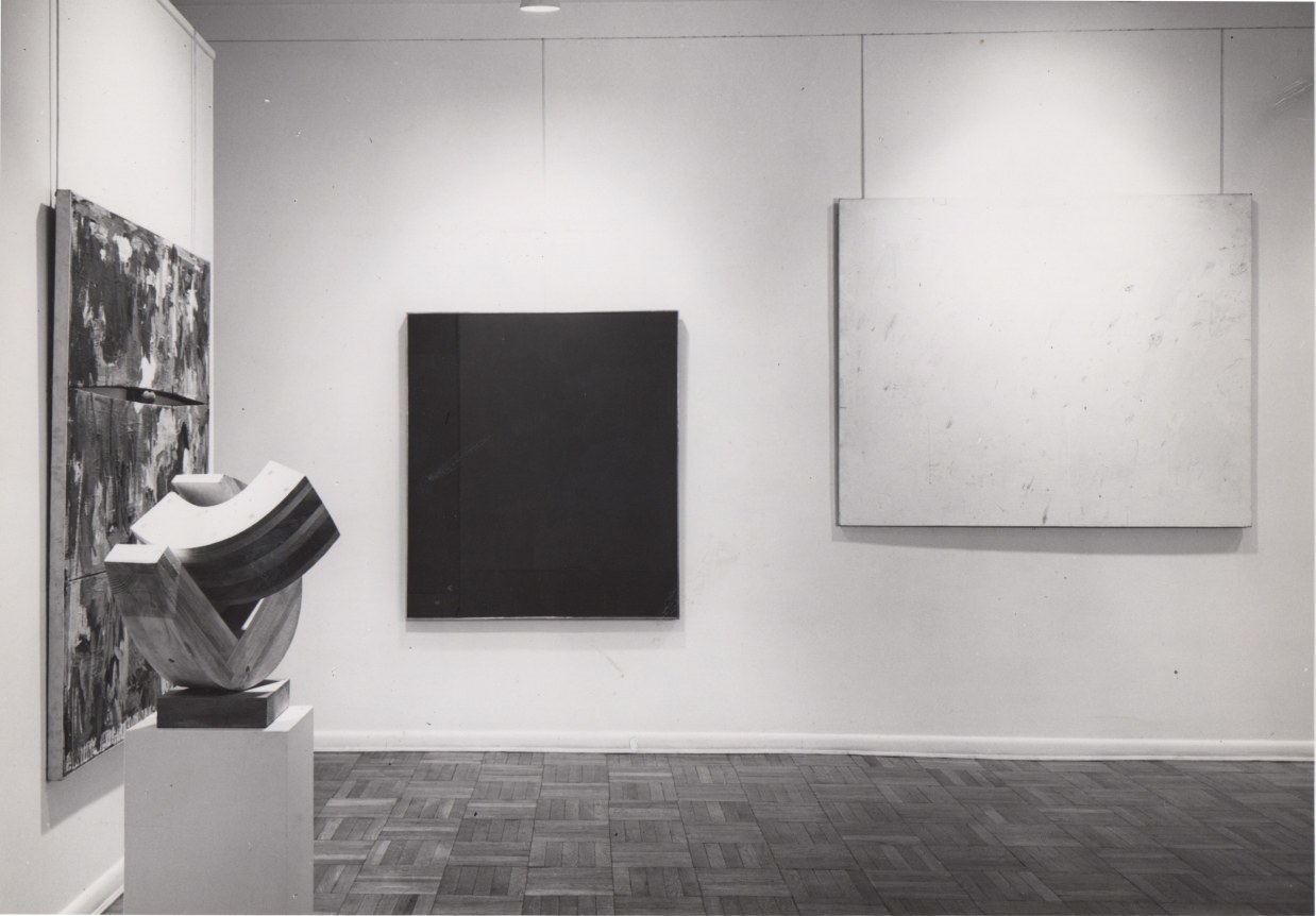 Summary 1959 – 1960; Bluhm, Bontecou, Daphnis, Higgins, Johns, Kohn ...