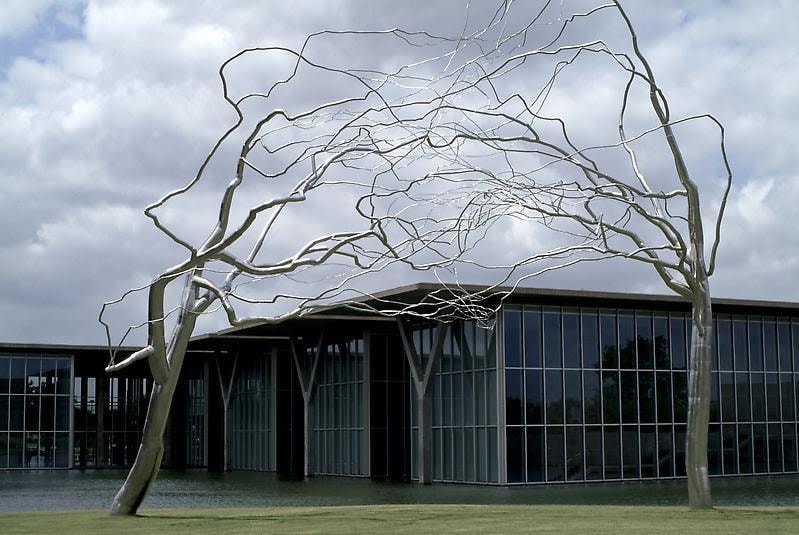 Roxy Paine - Artists - James Cohan