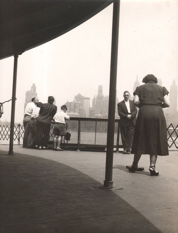 SIMPSON KALISHER (1926-2023) - NEW YORK STREET PHOTOGRAPHY ...
