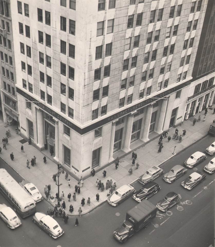 SIMPSON KALISHER (1926-2023) - NEW YORK STREET PHOTOGRAPHY ...