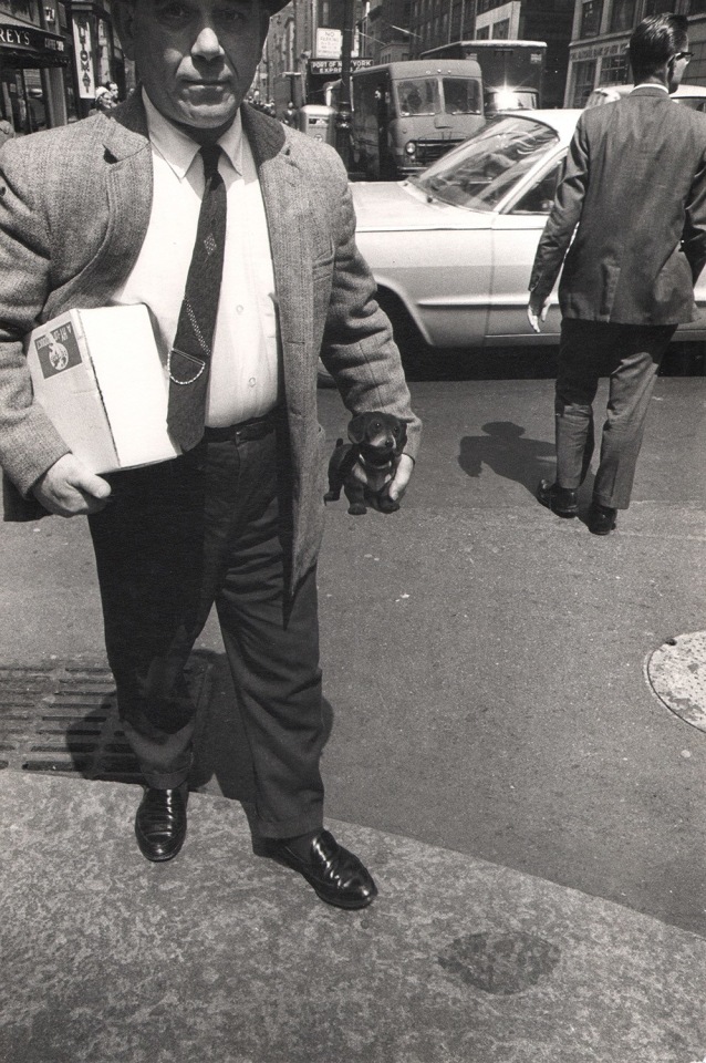 SIMPSON KALISHER (1926-2023) - NEW YORK STREET PHOTOGRAPHY ...