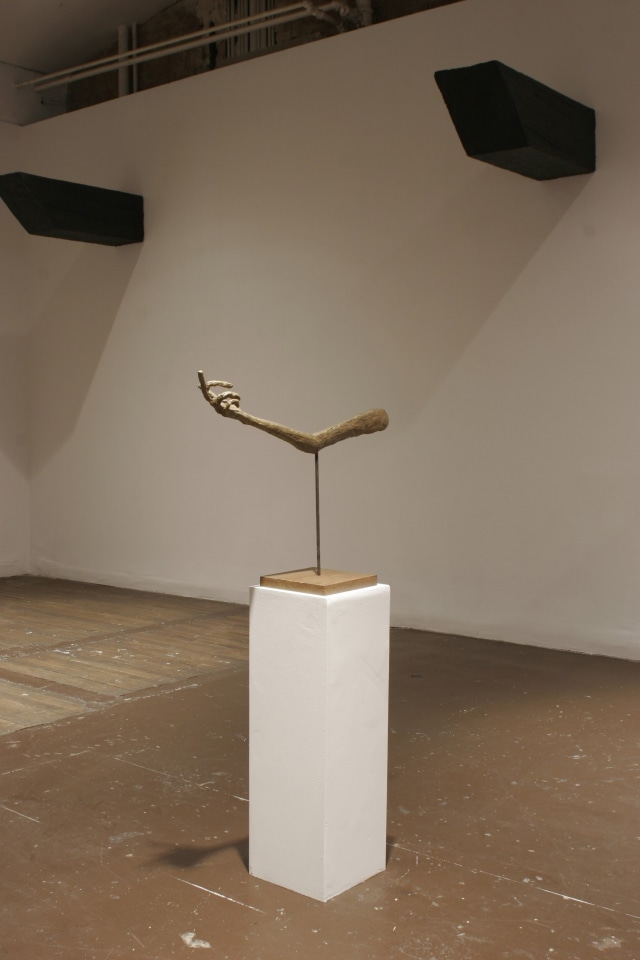 Valentin Carron - Déchéance, Élégance, Déhanchement - Public ...