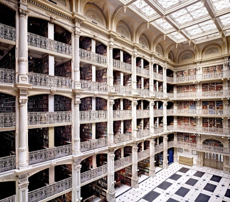 Candida Höfer - Artists - Sean Kelly Gallery