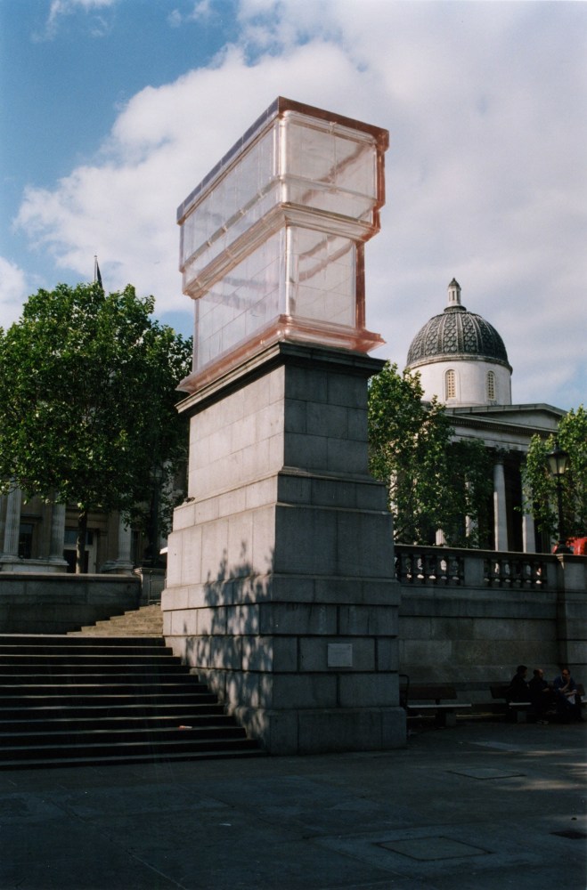 Rachel Whiteread - Artists - Luhring Augustine