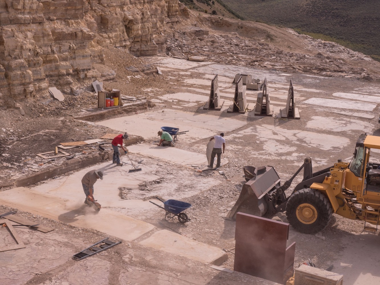 Green River Fossil Quarry - - About-Items - Natural Fossil Art and Design
