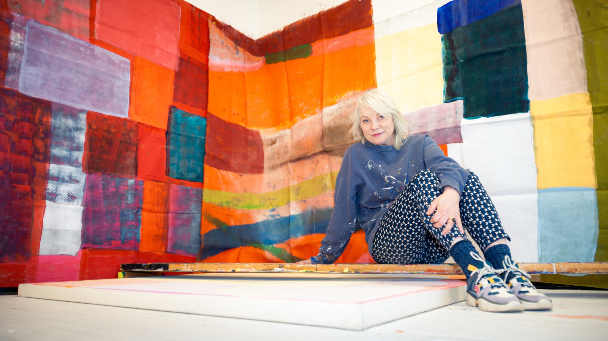 Color Theory: Artist Anna Kunz Uses the Power of Pigment to Spark ...