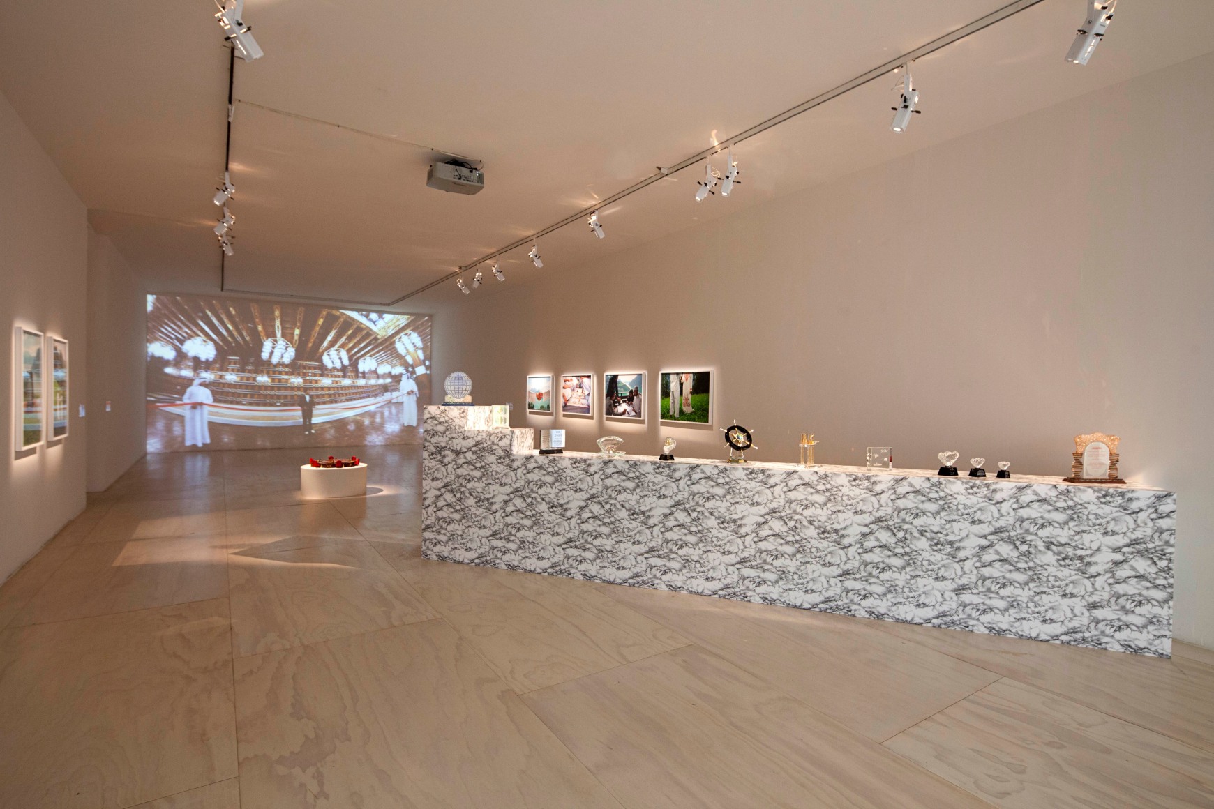 GCC - Artists - Mitchell-Innes & Nash