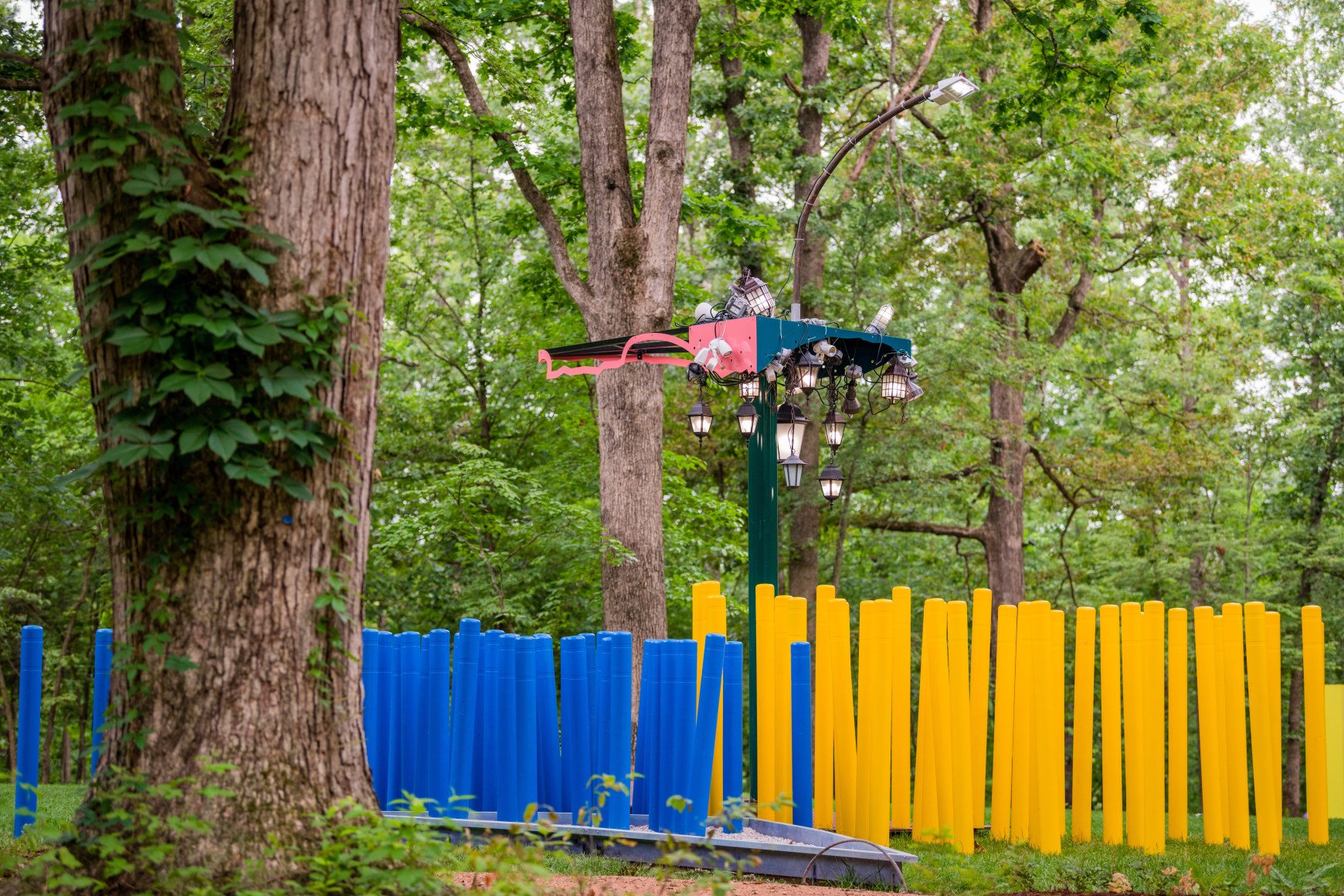 Jessica Stockholder - Artists - Mitchell-Innes & Nash