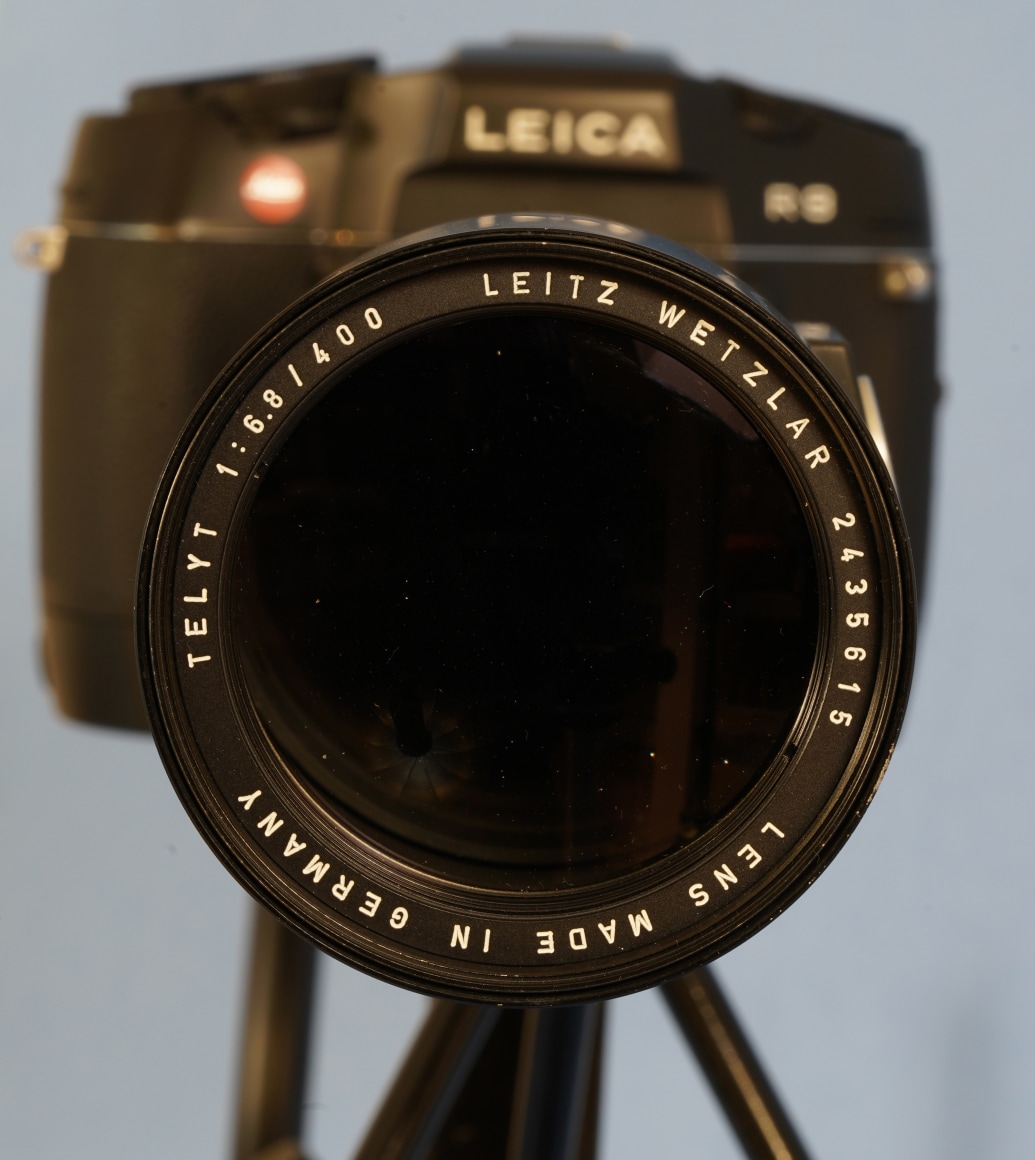 Leitz 400mm F 6.8 TELYT-R Lens with Metal shoulder Brace and Leitz 400mm F 6.8 TELYT-R Lens with Metal shoulder Brace and