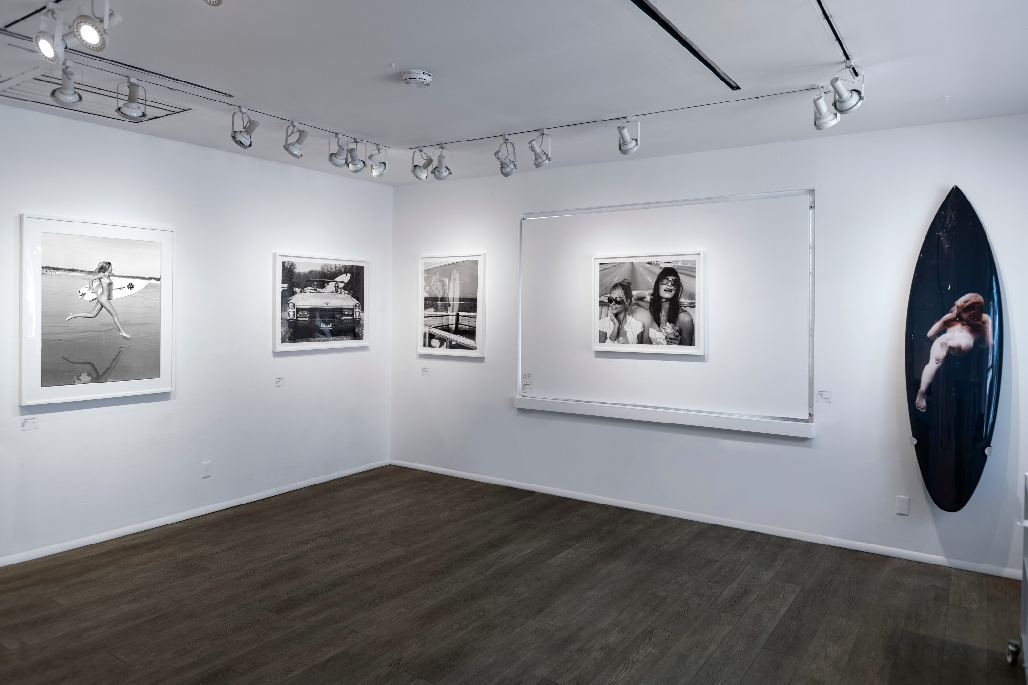 Michael Dweck: Iconic Images - Exhibitions - Michael Dweck ...