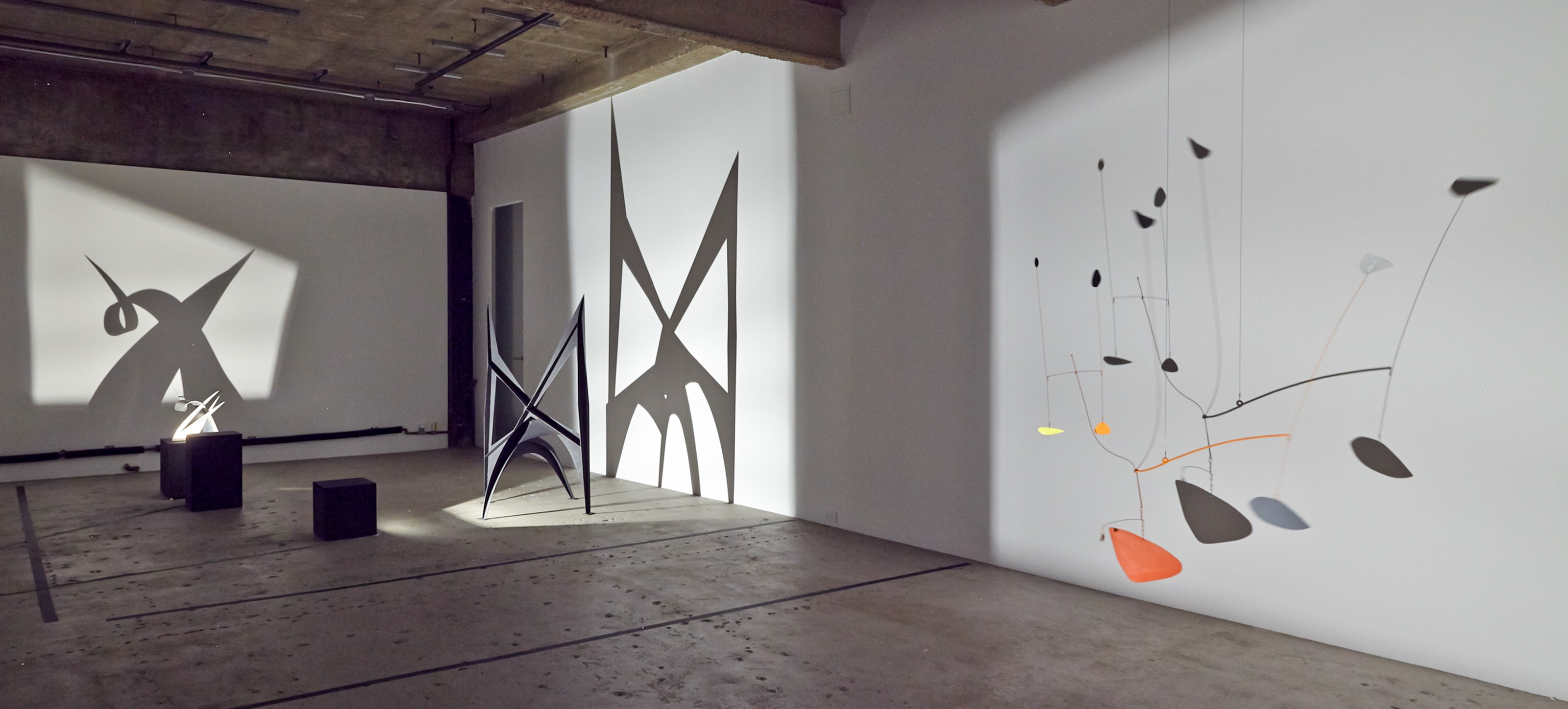 Alexander Calder - Calder Shadows - Exhibitions - Venus Over Manhattan