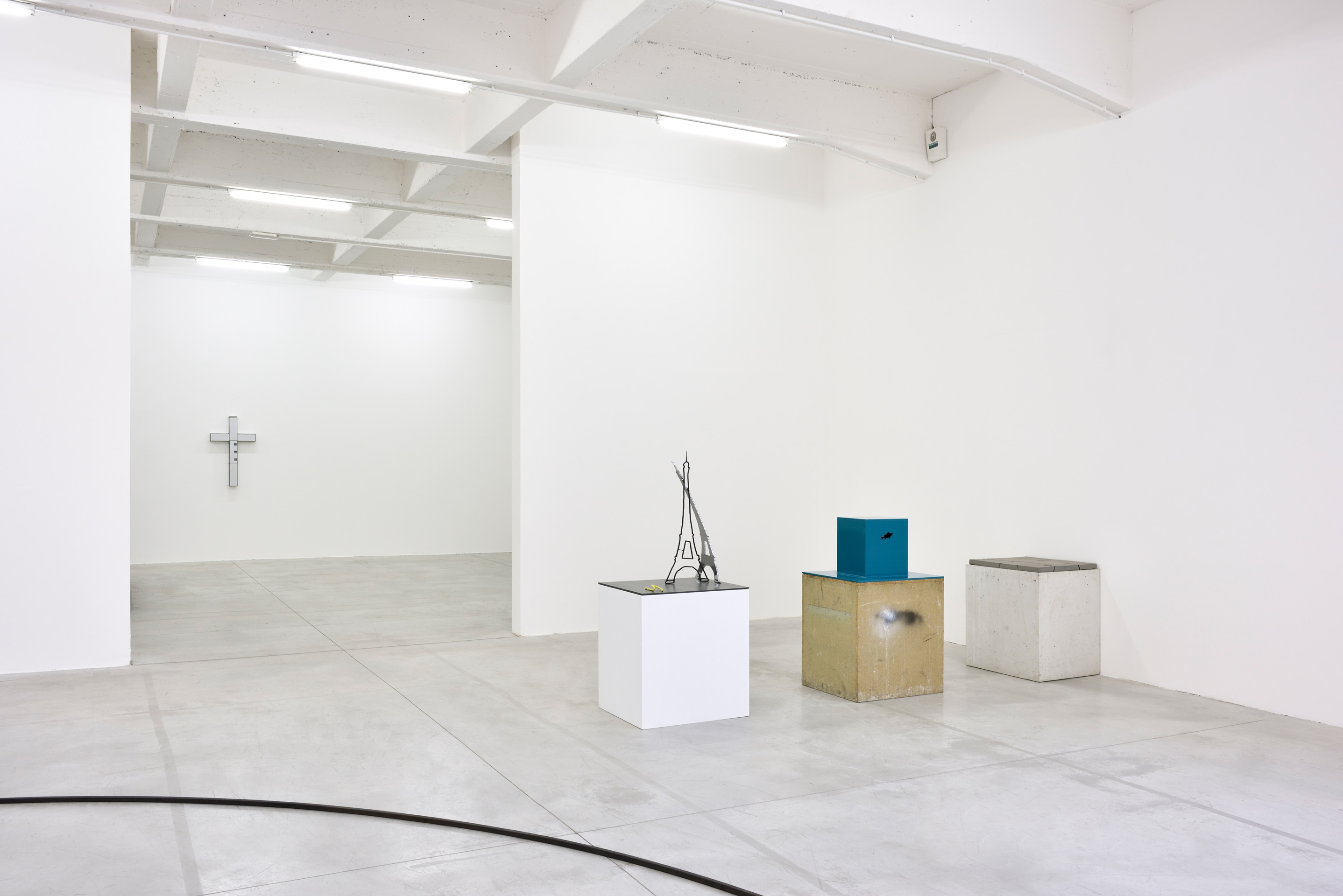 Valentin Carron - Zéro Virgule Nul - Public Exhibitions - David ...